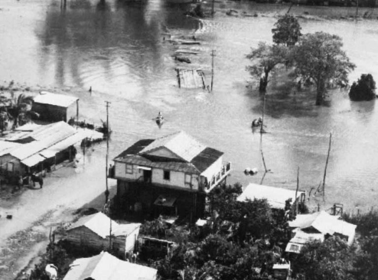Cuba, siempre entre huracanes – MEMORIAS DE UN CUBANO